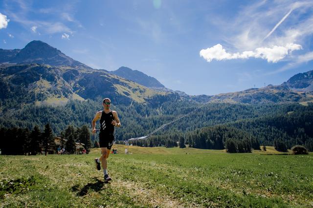 St. Moritz Top Fit Loopstage - Intersoc
